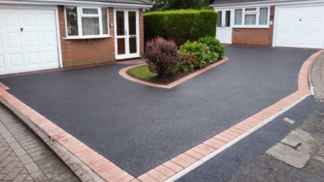 Our Tarmac Installations in Dublin - View Some Of Our Tarmac Work